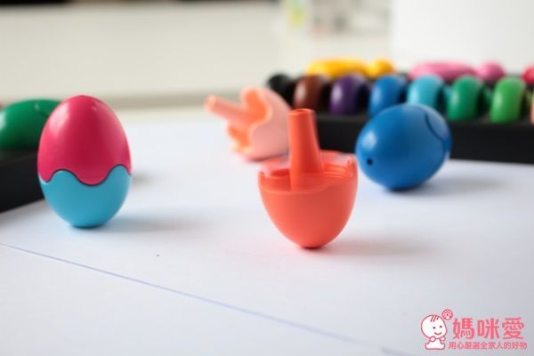 日本 Primomo - Primomo普麗貓趣味蠟筆(附橡皮擦)獨家超值組合-12色蛋殼型+12色皇后戒指+6色花瓣型+6色蛋殼型+贈星寶貝 ...