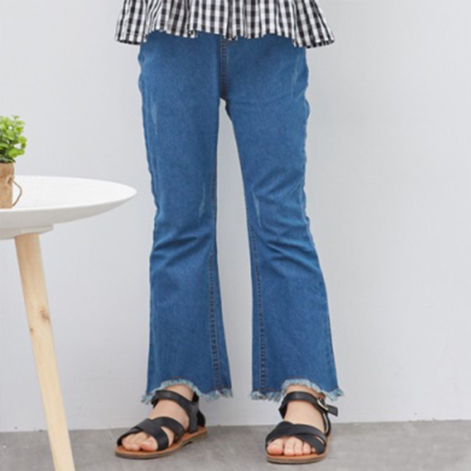 嬰兒推車出租 網友激推款 Little moni 超彈性丹寧流蘇喇叭褲-牛仔藍 就這款CP值最高 - 陳慈欣的好物分享誌 - udn部落格